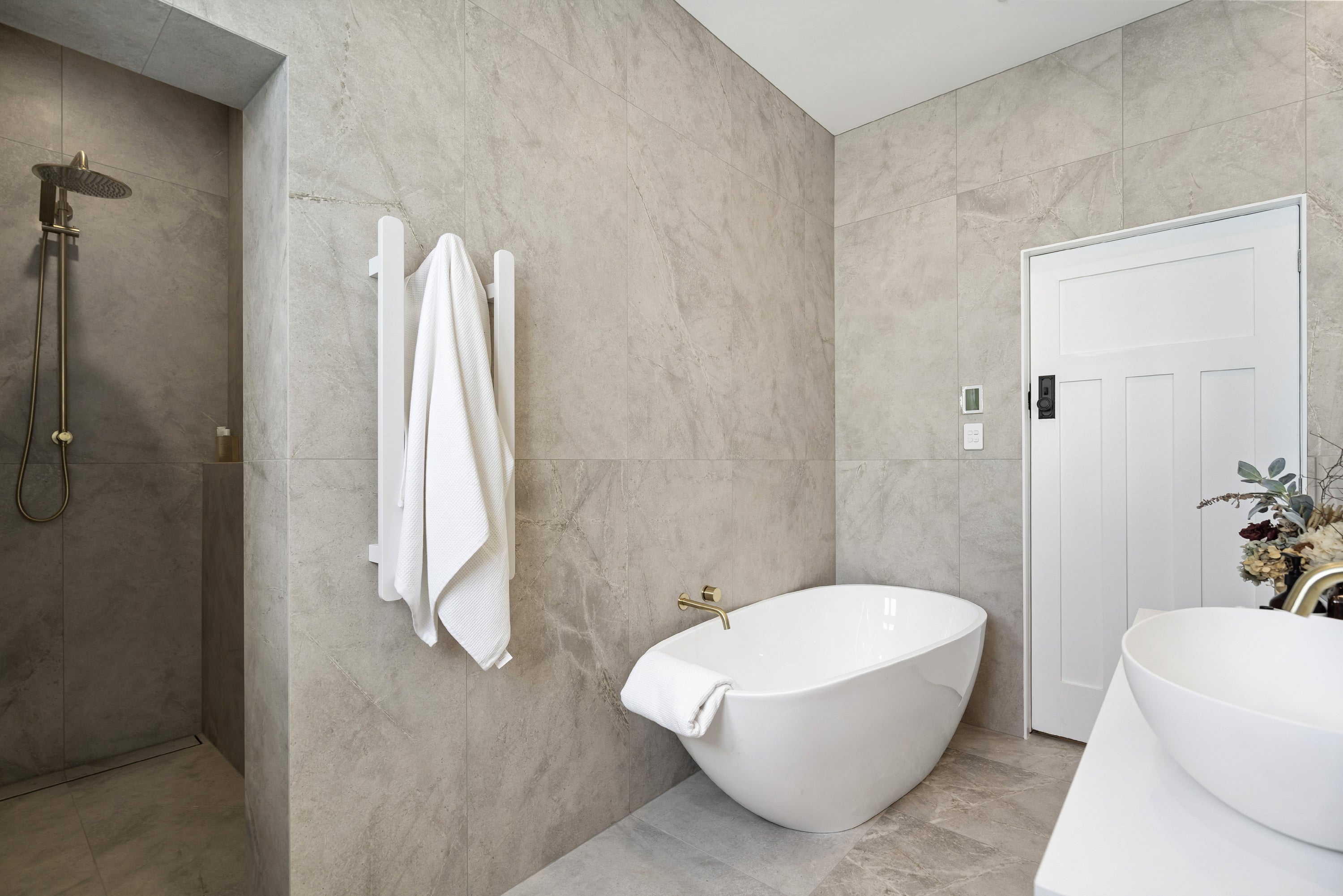 How To Install Shower Liners A Step By Step Guide Shower Solutions