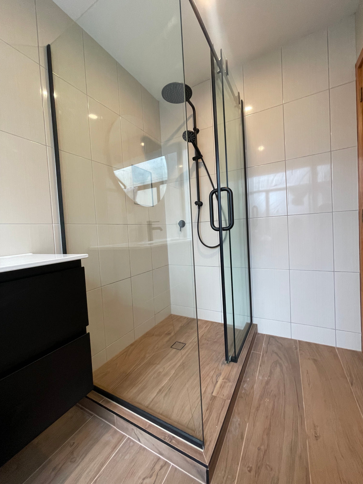 Frameless Two Sided Shower Sliding – Shower Solutions