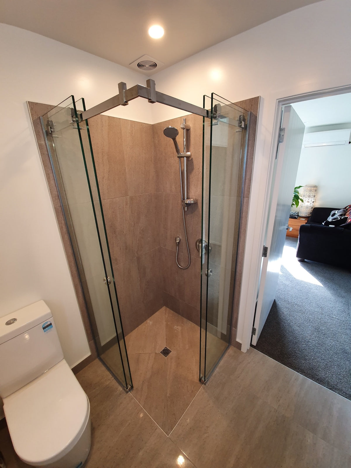 Frameless Two Sided Shower Sliding – Shower Solutions