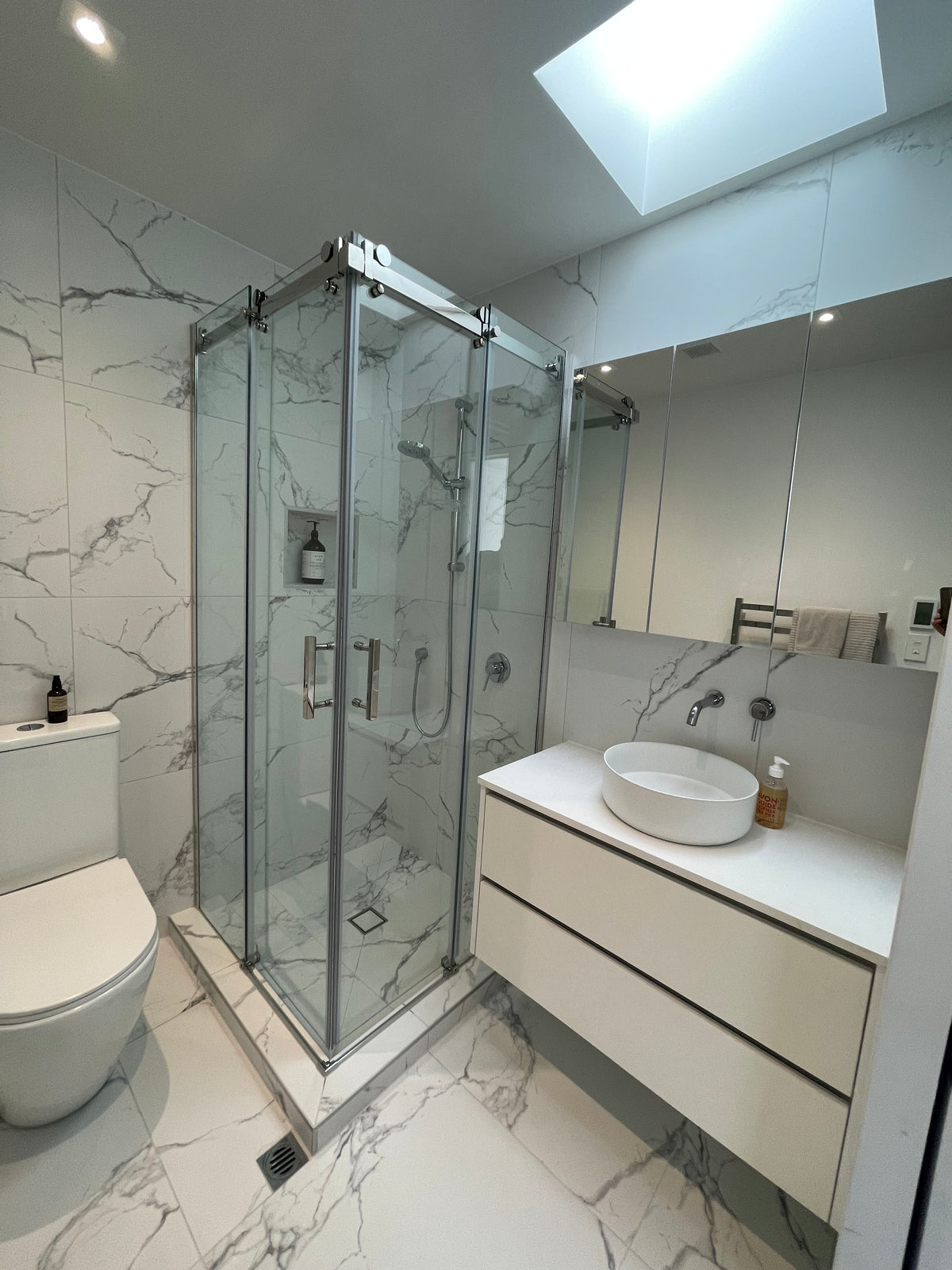 Frameless Two Sided Shower Sliding – Shower Solutions